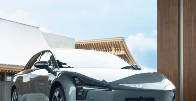 11.98万起售 小鹏MONA M03与深蓝SL03谁更具性价比？_腾讯新闻