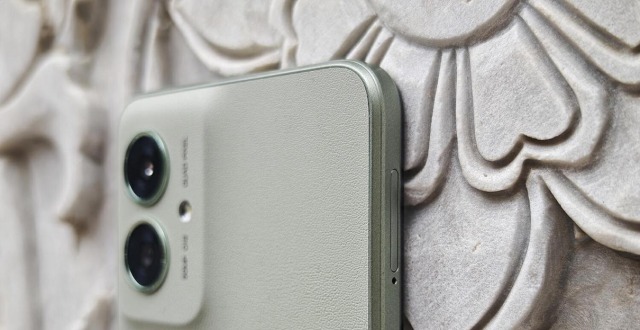 千元出头 联想moto gG55意外好用 纯净系统超长续航_腾讯新闻