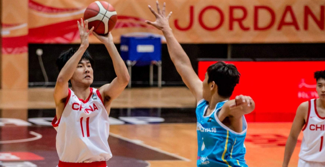 U18国青86-50哈萨克斯坦 球员评价：2人满分，9人及格，1人低迷_腾讯新闻