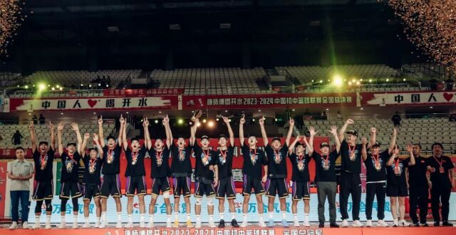 青春的第一次开场，康师傅喝开水助力篮球少年圆梦CJBL总决赛_腾讯新闻