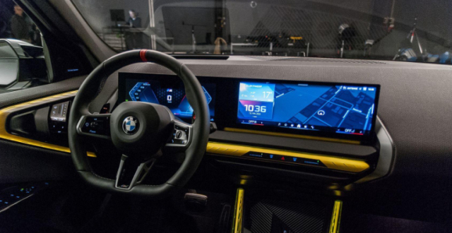 2025款宝马X3正式下线！气场超X5，搭2.0T+8AT，明年一季度交付_腾讯新闻