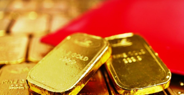 金价1436元买入，965元回收！品牌金店这400多元的价差，到底是谁在买单？_腾讯新闻