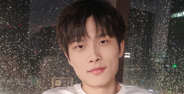 狼队迎来最强敌人！今屿携手KSG零封DYG，季后赛KSG要彻底逆袭_腾讯新闻