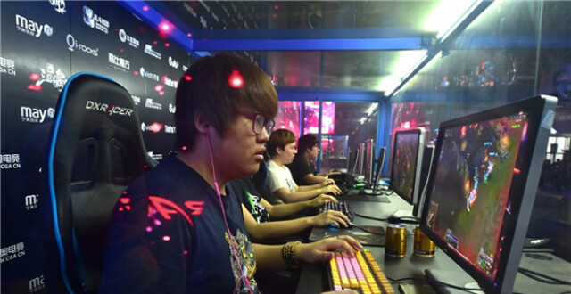 957确认Uzi复出加入EDG 网友：非常激动坐等官宣_腾讯新闻