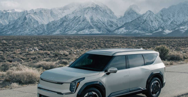 起亚确认：EV6 8月上市，搭800V快充，韩系电动考虑吗？_腾讯新闻