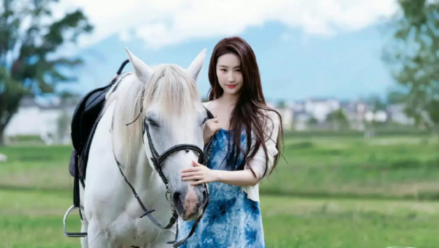 《折腰》男二回应人物魔改，配图引争议，剧中演技被批油腻_腾讯新闻