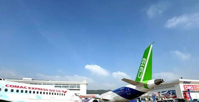 大国重器首秀！歼-35A、歼-15T、彩虹-9亮相_腾讯新闻