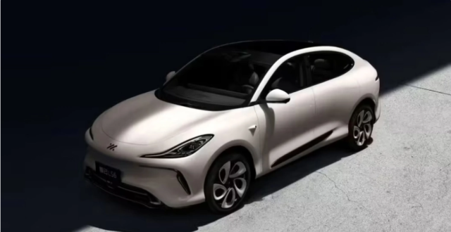 智己LS6共创Skyline LED贯穿式尾灯上线_腾讯新闻