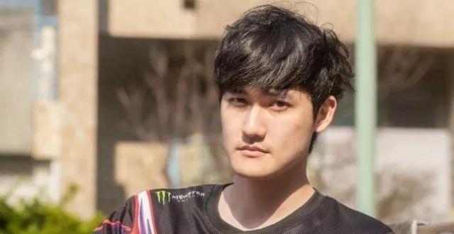 【每日一撸】369喊话Karsa说练好了；BLG双C外出散心放松_腾讯新闻