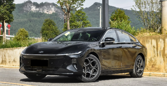 座舱体验升级优化，长安启源A07蓝鲸版11.99万起，标配L2+级智驾_腾讯新闻