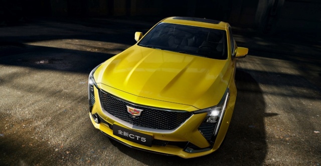 凯迪拉克CT5降价7万 豪华品牌价格战打响 比“34C”划算多少？_腾讯新闻