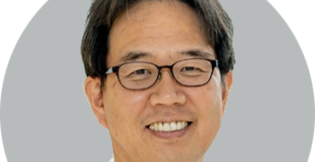 方文涛教授对话Masahiro Tsuboi教授：全面解析NeoADAURA研究，畅谈可切EGFRm NSCLC新辅助靶向治疗_腾讯新闻