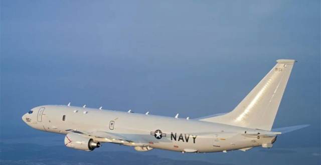 美军P-8A巡逻机骚扰中国南海岛礁受到拦截，CNN记者被吓得够呛_腾讯新闻