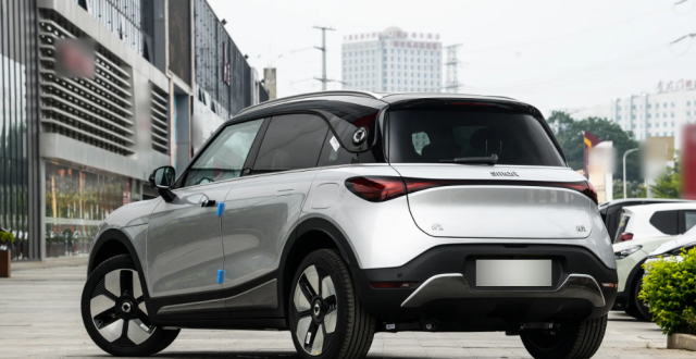 15.49万起售，标配L2级辅助驾驶，这款小型SUV值得选？_腾讯新闻