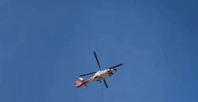 AC312E直升机顺利完成航空遥感设备验证试飞_腾讯新闻