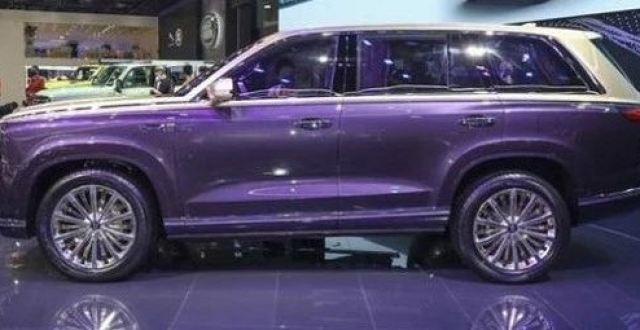 国产版“库里南”？搭3.0T Hi4-T，坦克800售价或与比亚迪仰望U8持平_腾讯新闻