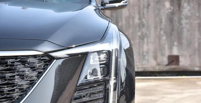 直降7万元！凯迪拉克CT5豪华型售价21.97万元，值得入手吗？_腾讯新闻