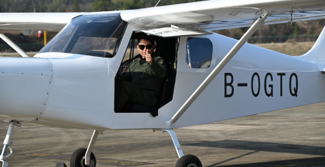 我国自主研制AG60E电动飞机，在杭州建德成功首飞！_腾讯新闻