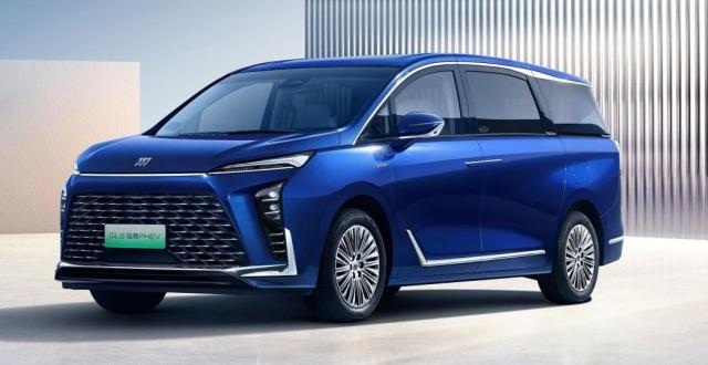 蝉联大型MPV终端销量榜第一，豪华MPV还得看别克GL8_腾讯新闻