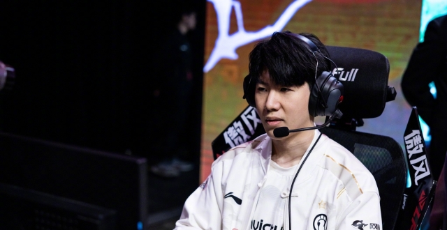 海外网友热议IG不敌NIP：theshy有时太恶心了！IG不可能争夺冠军_腾讯新闻