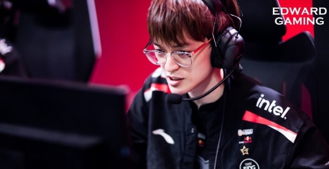 EDG 2-0 BLG Fofo超神阿卡丽暴打老东家_腾讯新闻