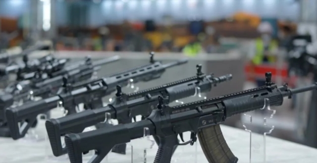 紧跟国产武器发展步伐，CFHD再推新枪QBZ-192_腾讯新闻