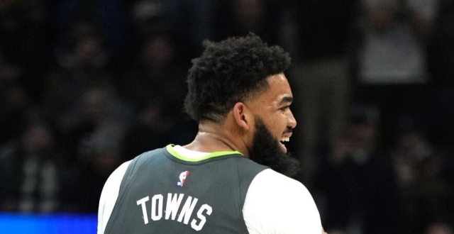 NBA上半场最高个人得分纪录诞生：唐斯21分钟狂轰44分 超科比_腾讯新闻