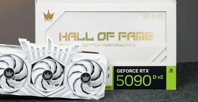 影驰RTX 5090 D v2 HOF OC LAB Plus-X评测：堆料不计成本，王者无须质疑_腾讯新闻