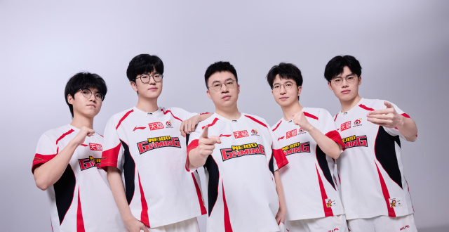 LPL揭幕战：Rookie归来首发对阵WBG，TES大战JDG！_腾讯新闻