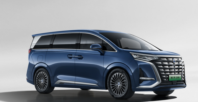 3月新能源MPV销量：腾势D9断层第一，MEGA卖不过小鹏X9_腾讯新闻