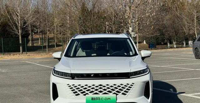 1.5T+3挡DHT：星途追风C-DM发布_腾讯新闻