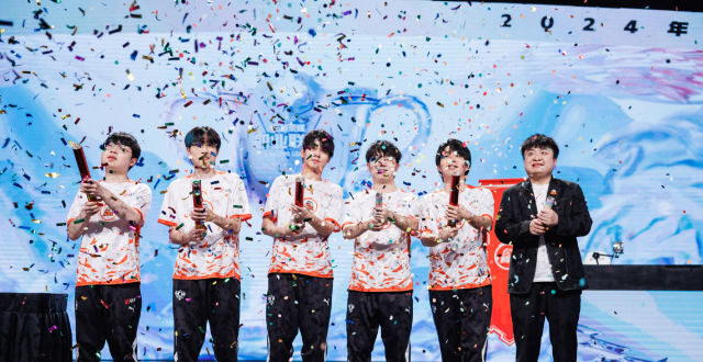 KSG4-1RW侠，轻语流浪C麻了，花云频频掉点，妖刀想再战狼队_腾讯新闻