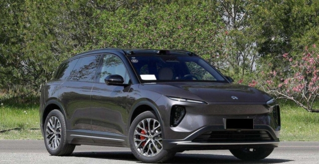 解读蔚来ES6，售价33.8万起，4.5秒破百，综合实力到底如何？_腾讯新闻