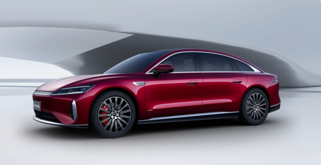 奇瑞A9L已上市，月销超1万，高档颜值！13.99万起_腾讯新闻