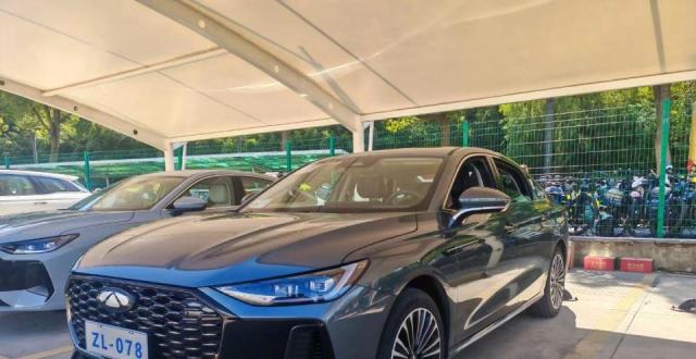 奇瑞风云A8L配置曝光，长近4米8+迎宾灯，配独立后悬+续航2500km_腾讯新闻