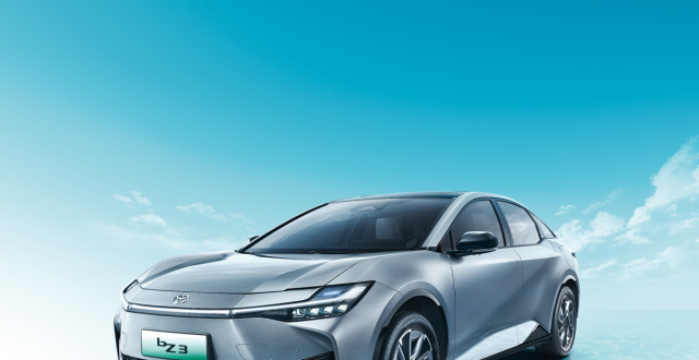 16.98万元起，2024新款一汽丰田bZ3上市：CLTC纯电续航517~616km_腾讯新闻