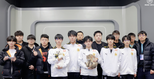 WB3-0横扫EDGM豪取三连胜，招人哥司空震坠机，cat在线曝光笔记_腾讯新闻