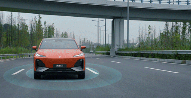 17.89万元起！深蓝S7i&SL03发布：核心竞争力竟是智驾？_腾讯新闻