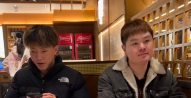 硬币送火箭女主播却喜欢小天！Zoom专门给YSKM上课_腾讯新闻