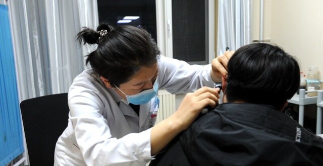 宁夏银川市第一人民医院夜间门诊开诊 便民就医再升级_腾讯新闻