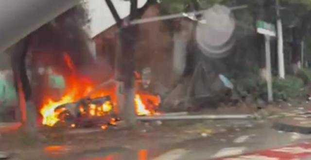 小鹏披露P7遇车祸爆燃细节：碰撞时车速达145km/h_腾讯新闻