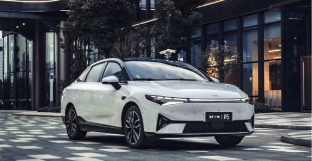 小鹏P5迎整车OTA升级 城市NGP功能在深圳开放_腾讯新闻