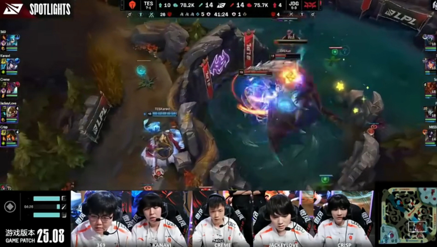 BLG战胜EDG，以全胜结束小组首轮循环！_腾讯新闻