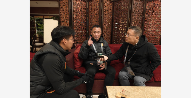 中国U16男足为何能够脱胎换骨——专访中国U16男足主帅上村健一_腾讯新闻