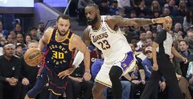 湖人媒体：库里比LBJ提前4年下滑 后者让人们觉得40岁高水平正常_腾讯新闻