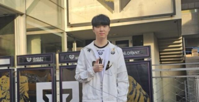 Chovy否认曾考虑加入LPL，佩服Faker决赛操作_腾讯新闻