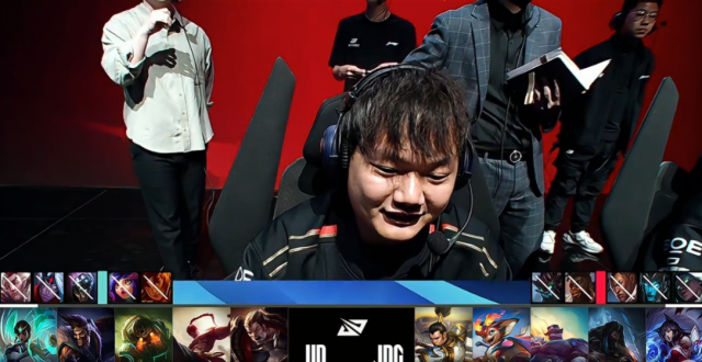 JDG新人上单“小孩”Sheer首秀惨遭“奥特曼”军训！_腾讯新闻