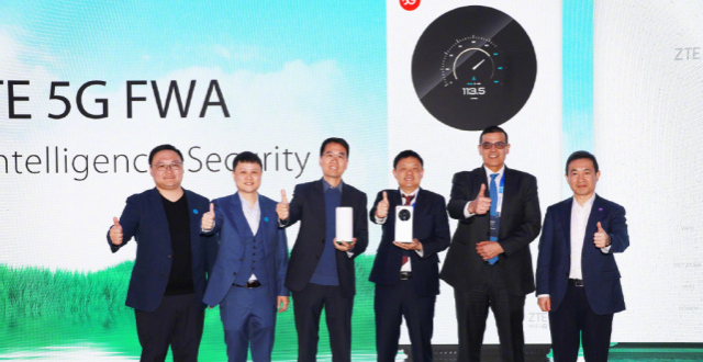 中国联通助力中兴发布首批5G Wi-Fi7 CPE，为智家用户带来全新体验_腾讯新闻