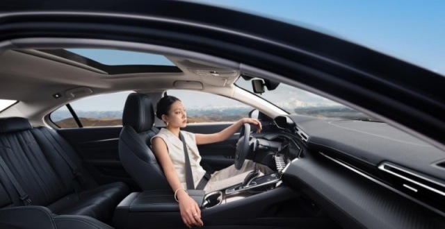 东风标致2025款5008、508L焕新上市_腾讯新闻