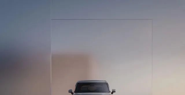 沃尔沃EM90预售81.8万，对比极氪009，沃尔沃车标值不值30万？_腾讯新闻